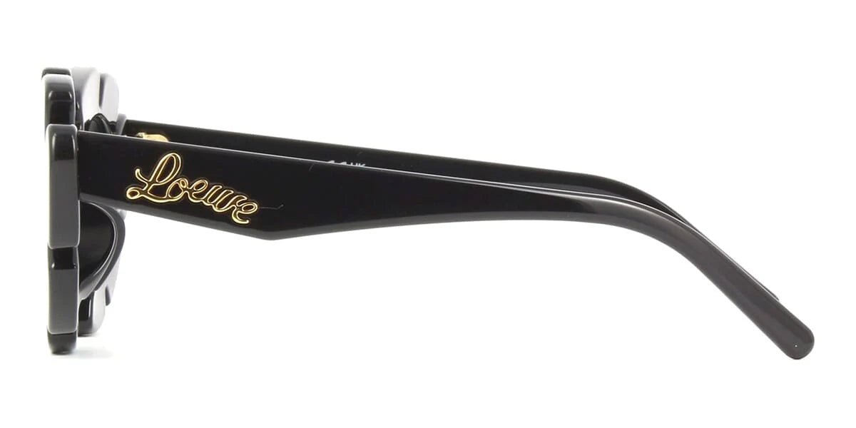 LOEWE LW40088U – Eyes On Soho